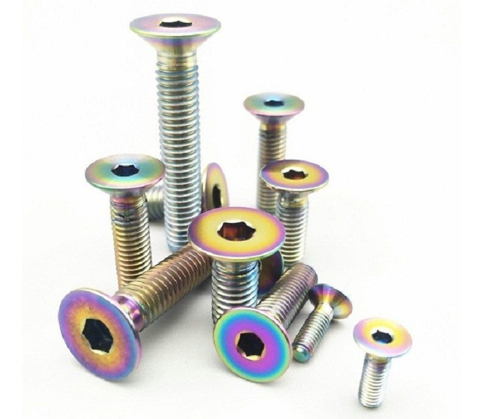 Baut Countersunk Titanium GR2 Berwarna Ganda Dengan Kepala Torx Hex Datar